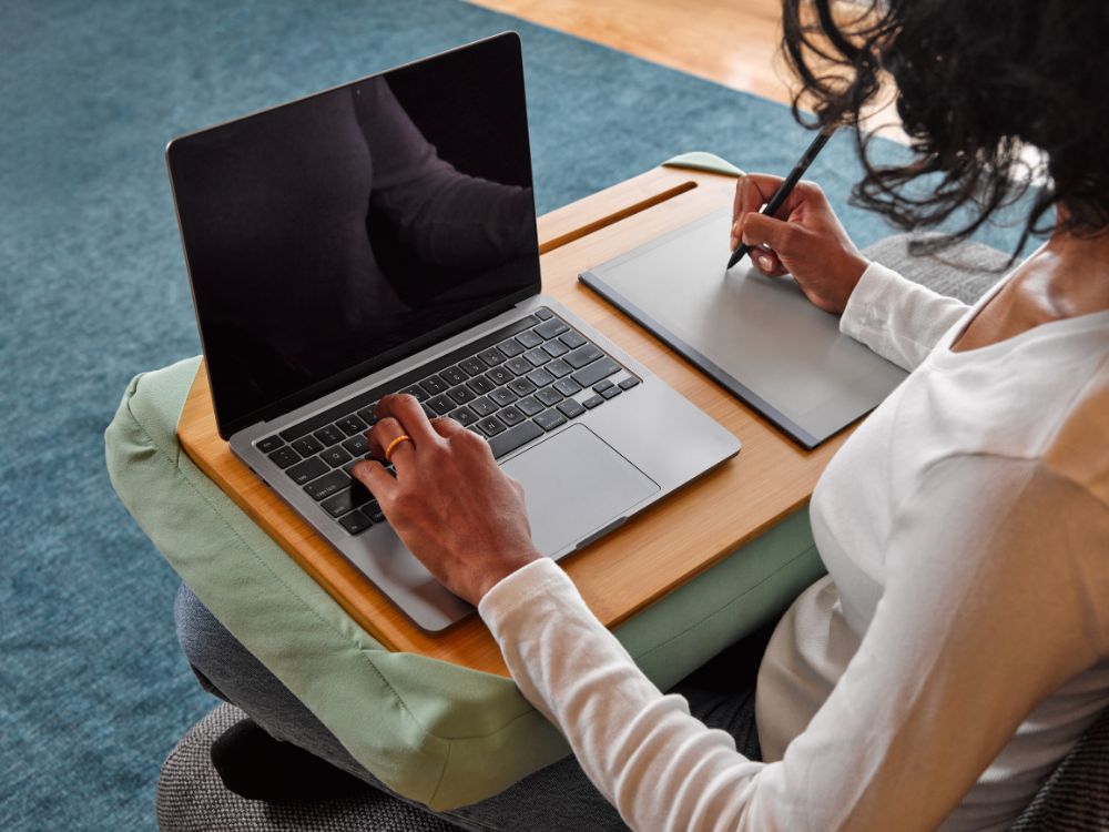 noomi LapCush XL Stable Table - Lap Desk - Laptop Tray - Noomi Bean Bags